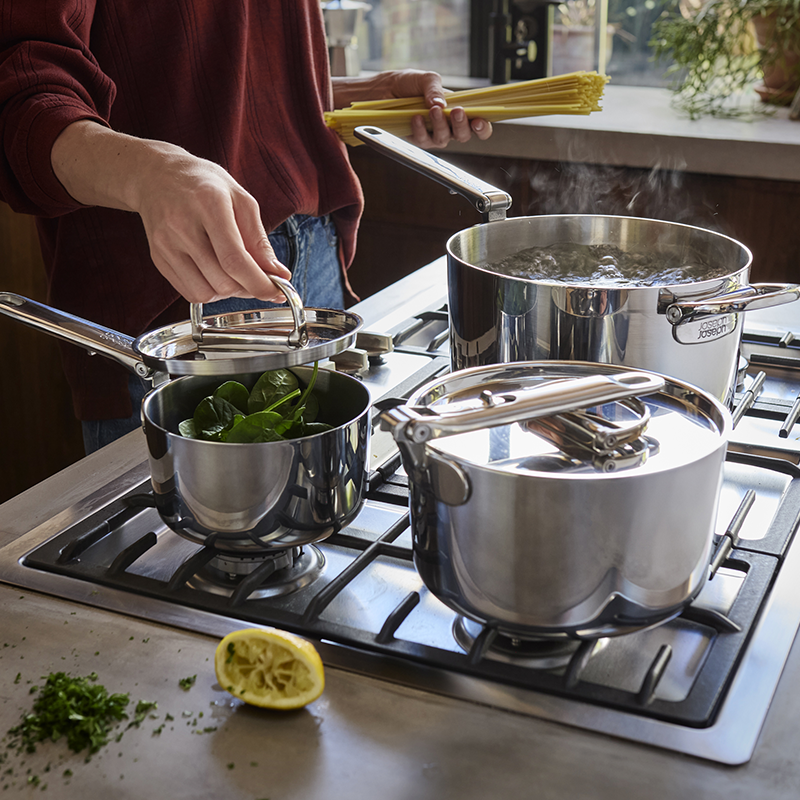 Folding Handle 5-Piece Cookware Set - Space Steel - Joseph Joseph